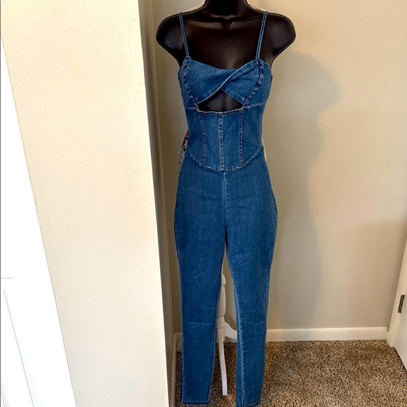 Fashion Nova | Jeans | Fashion Nova Blue Denim Overalls With Adjustable ...